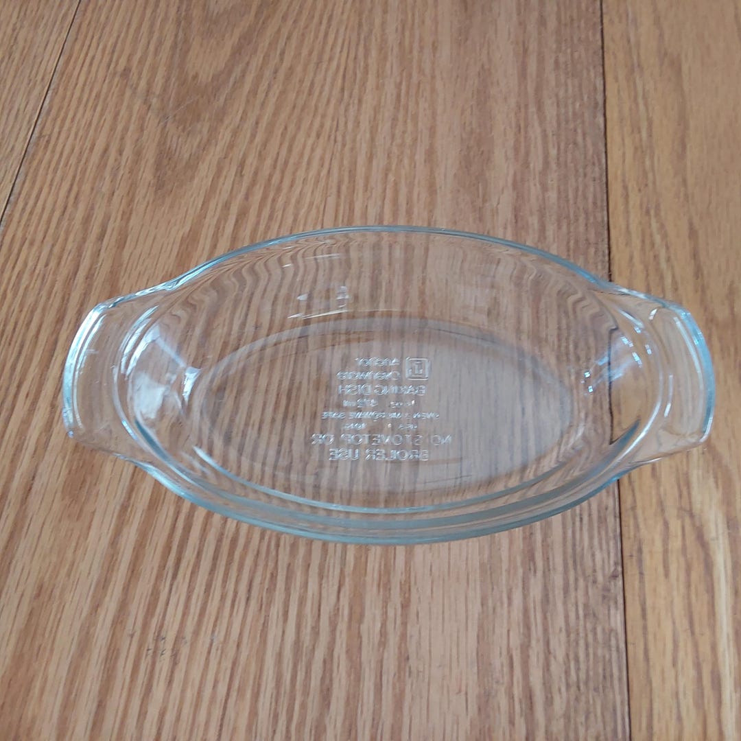 A 16 Oz Clear Oval Anchor Ovenware Glass 472 Mil Baking Dish With ...