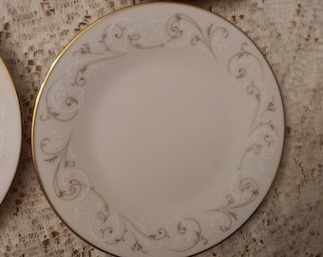 Noritake China, a Matching Set of 4 Bread Plates in the Duetto Pattern ...