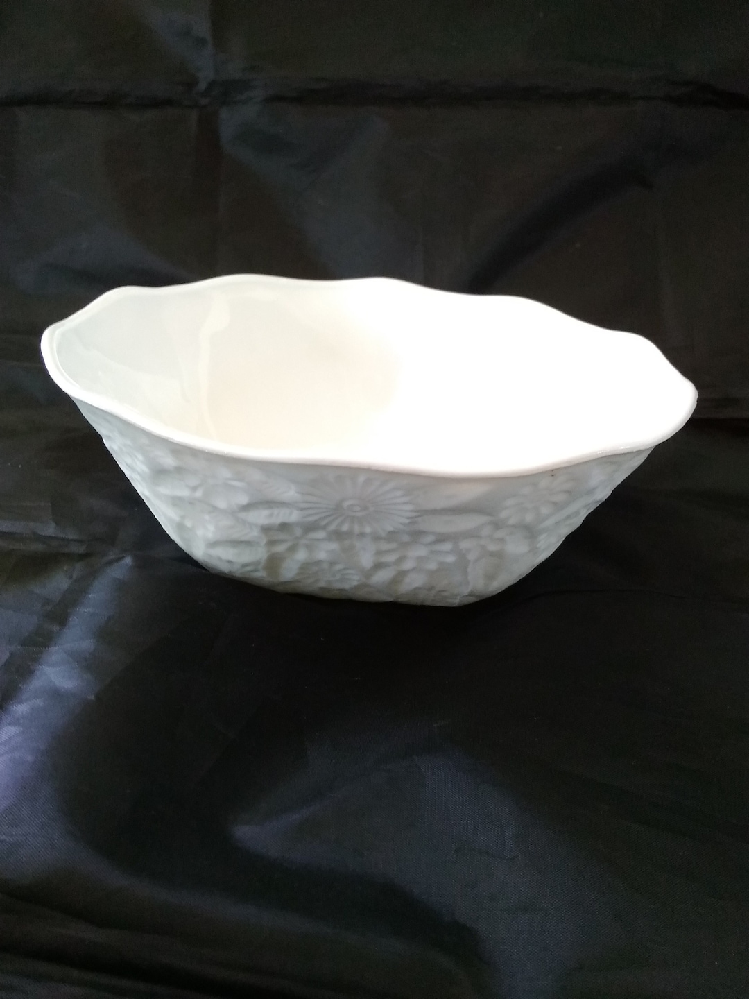 A White Milk Glass Bowl by Indiana Glass in the Pineapple Pattern of ...