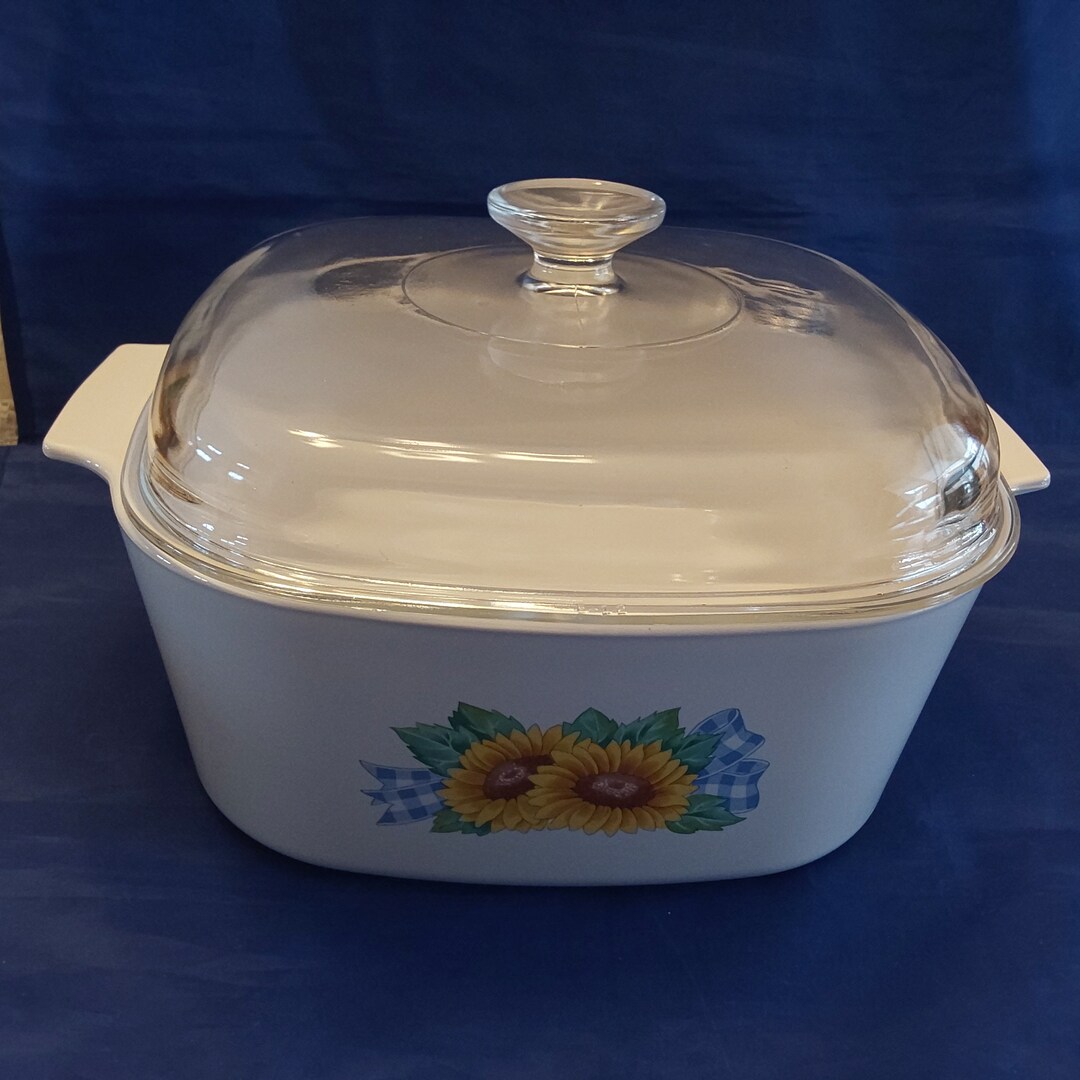 A Corningware Pyrex 5 Liter White Casserole A-5-B With Matching Clear ...