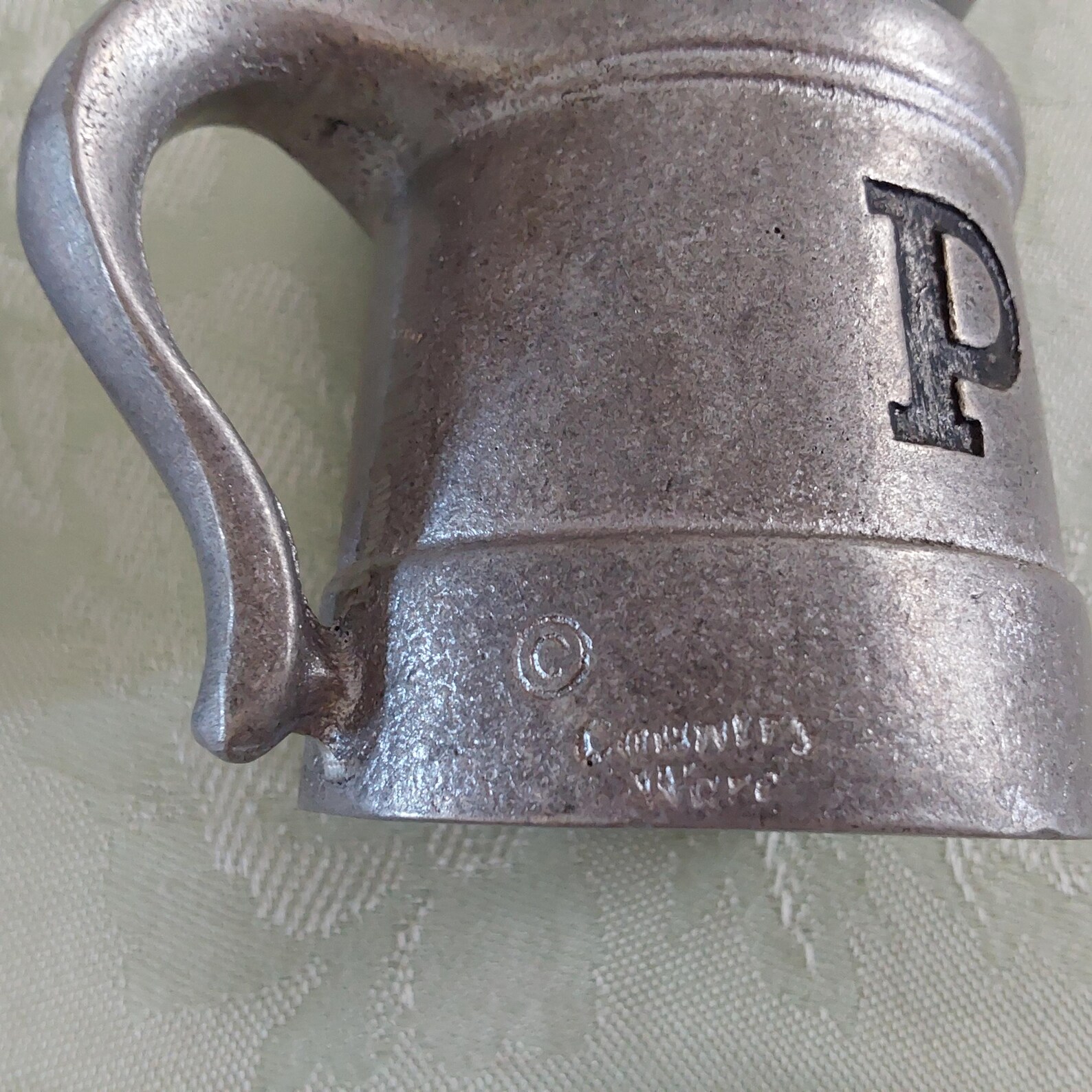 A Wilton Country Ware Pewter Handled Salt and Pepper Shakers With ...