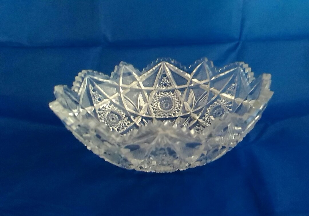 Cut Glass Serving Bowl With Multiple Patterns. Bowl 320 - Etsy