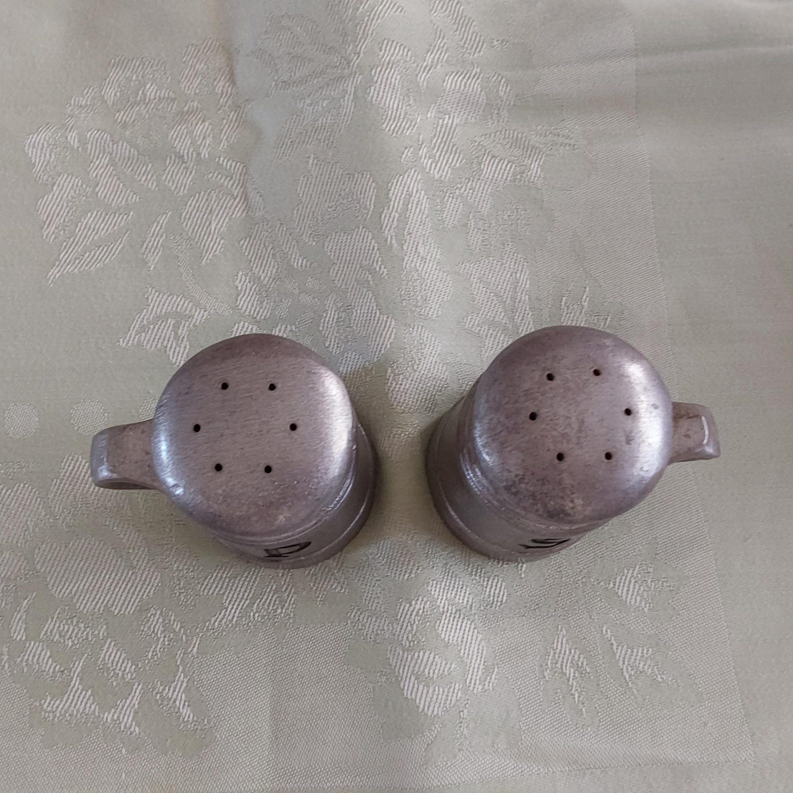 A Wilton Country Ware Pewter Handled Salt and Pepper Shakers With ...