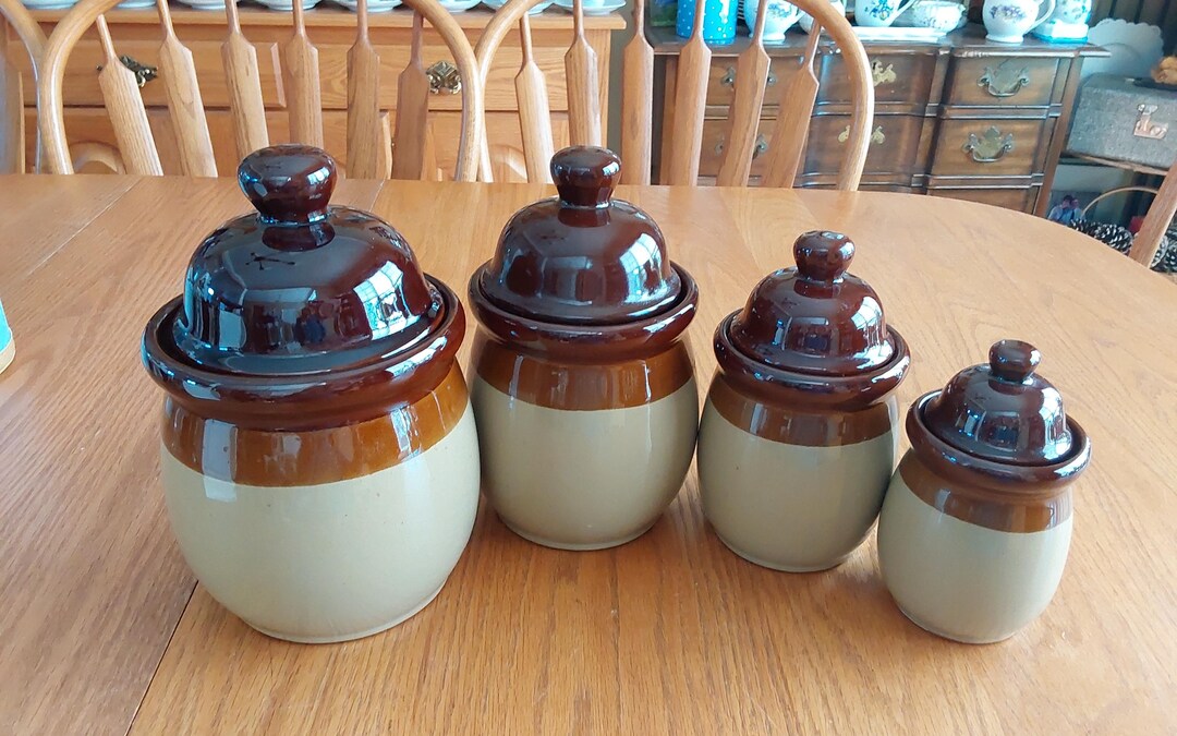 A 4 Pc Tri-colored Brown Canister Set in Dark Brown, Light Brown and ...