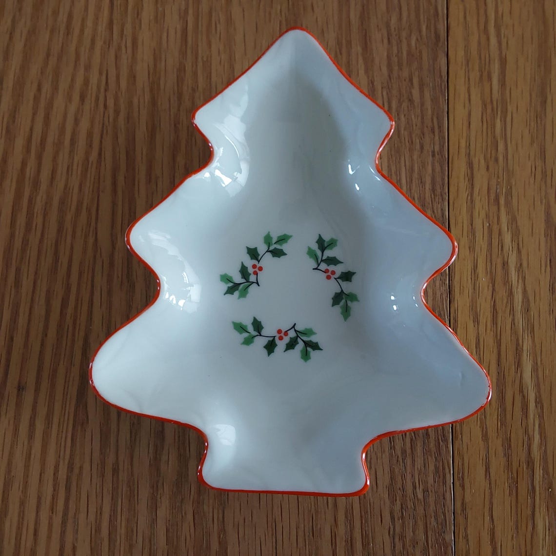 Trio of White Porcelain in a Christmas Tree Shaped Candy Dish Trimmed ...