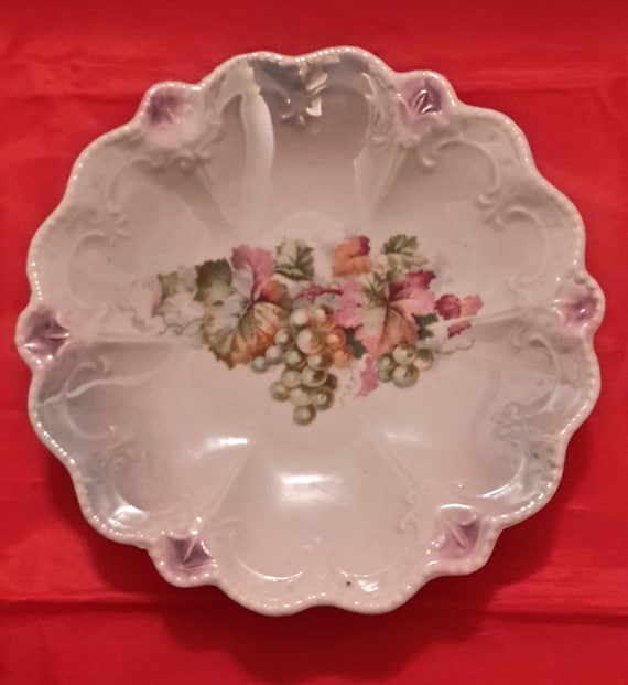 A Small 6 White Porcelain Lusterware Bowl With Grapes - Etsy