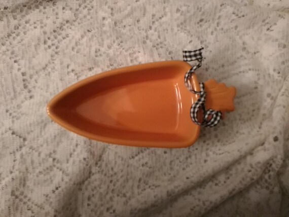 A 1 Cup Chantal Orange Ceramic Carrot Shaped Baking Dish With - Etsy