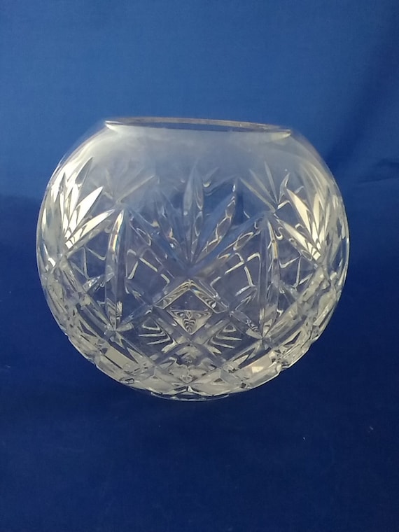 An Atlantis Crystal 5 rose bowl in the Catalina pattern | Etsy