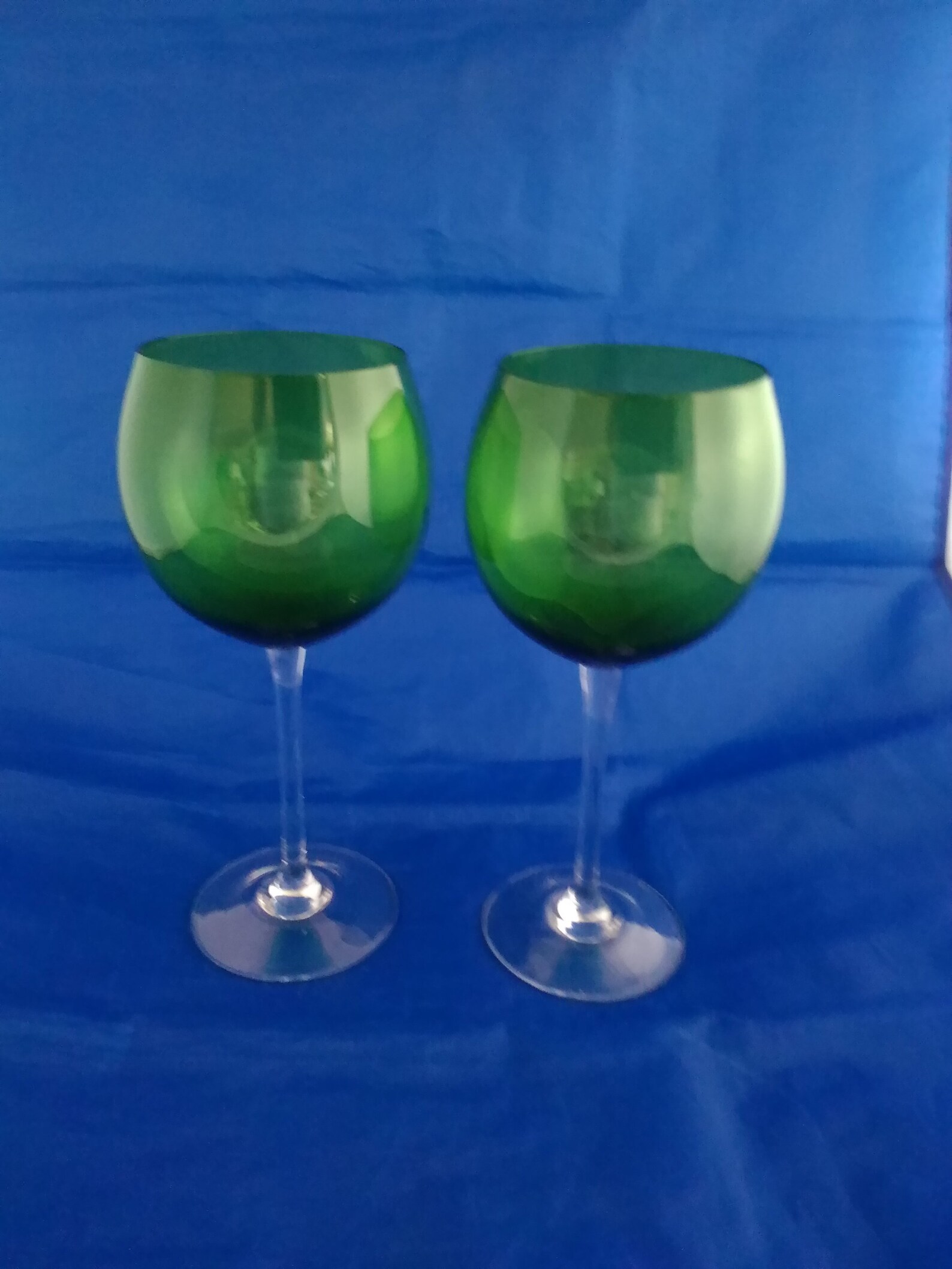 Set of 2 Tall Stemmed Goblet in a Large Emerald Green 16oz - Etsy