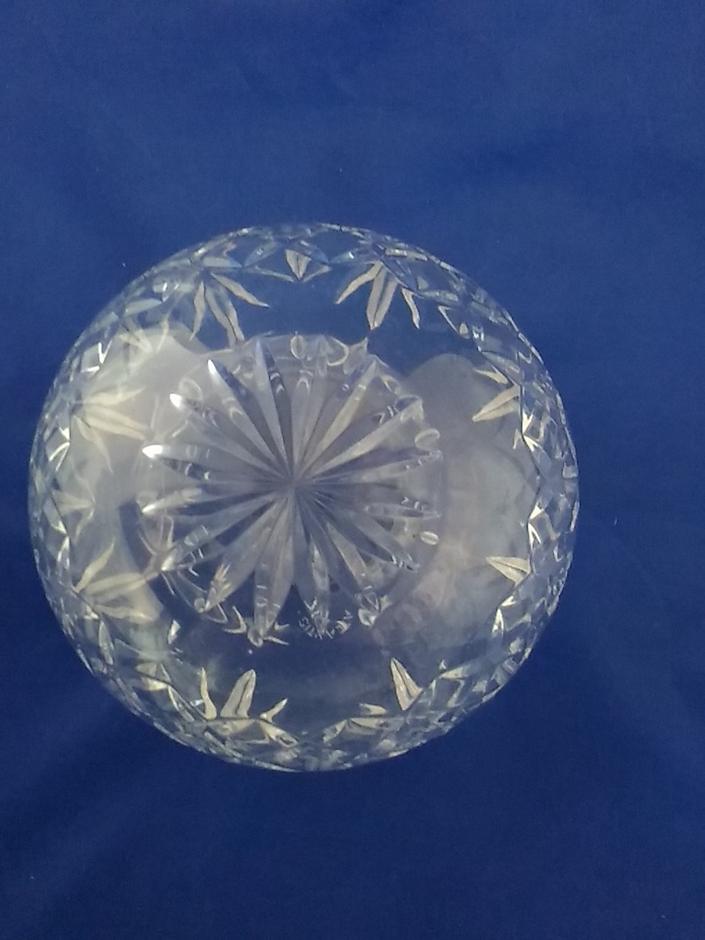 An Atlantis Crystal 5 Rose Bowl in the Catalina Pattern - Etsy