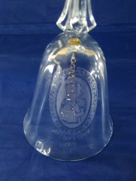A Fostoria Clear Crystal Bell for Mothers Day 1978 With an - Etsy