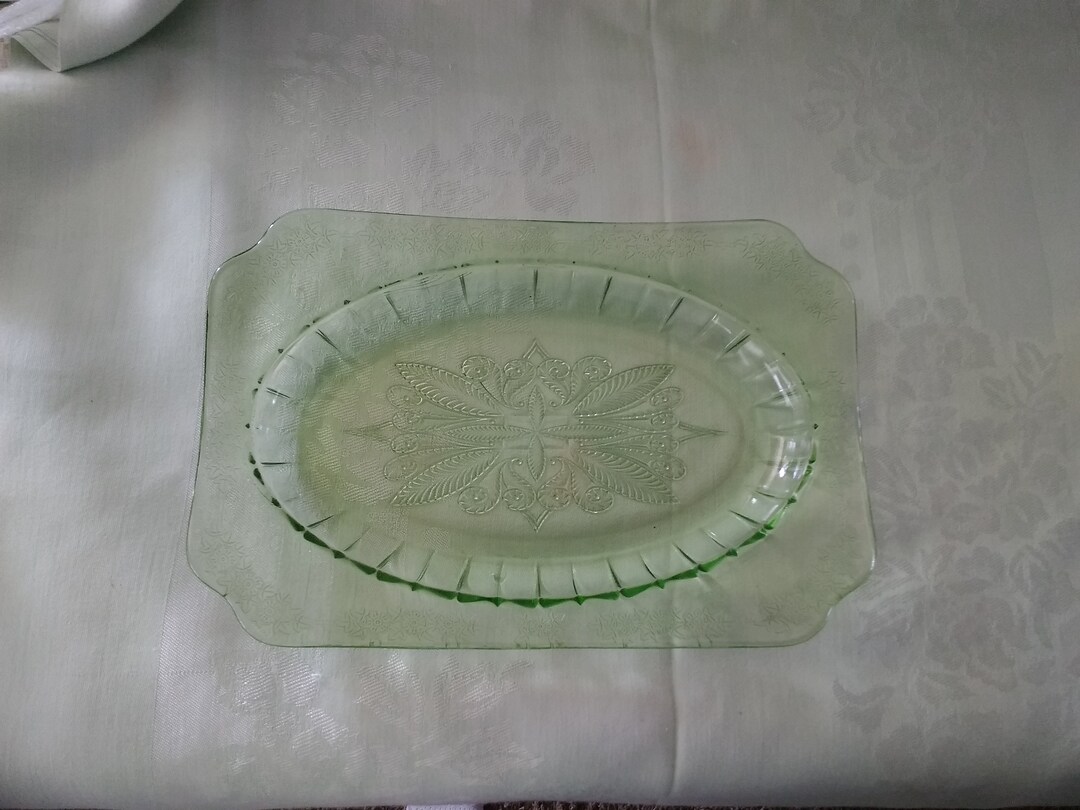 Uranium Jeanette Glass Rectangular Serving Platte, Adam Pattern With a ...