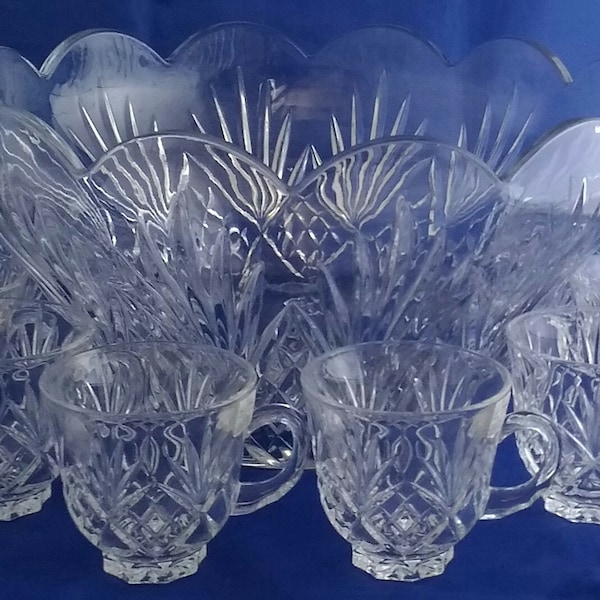 Vintage Crystal Punch Bowl With Cups - Etsy