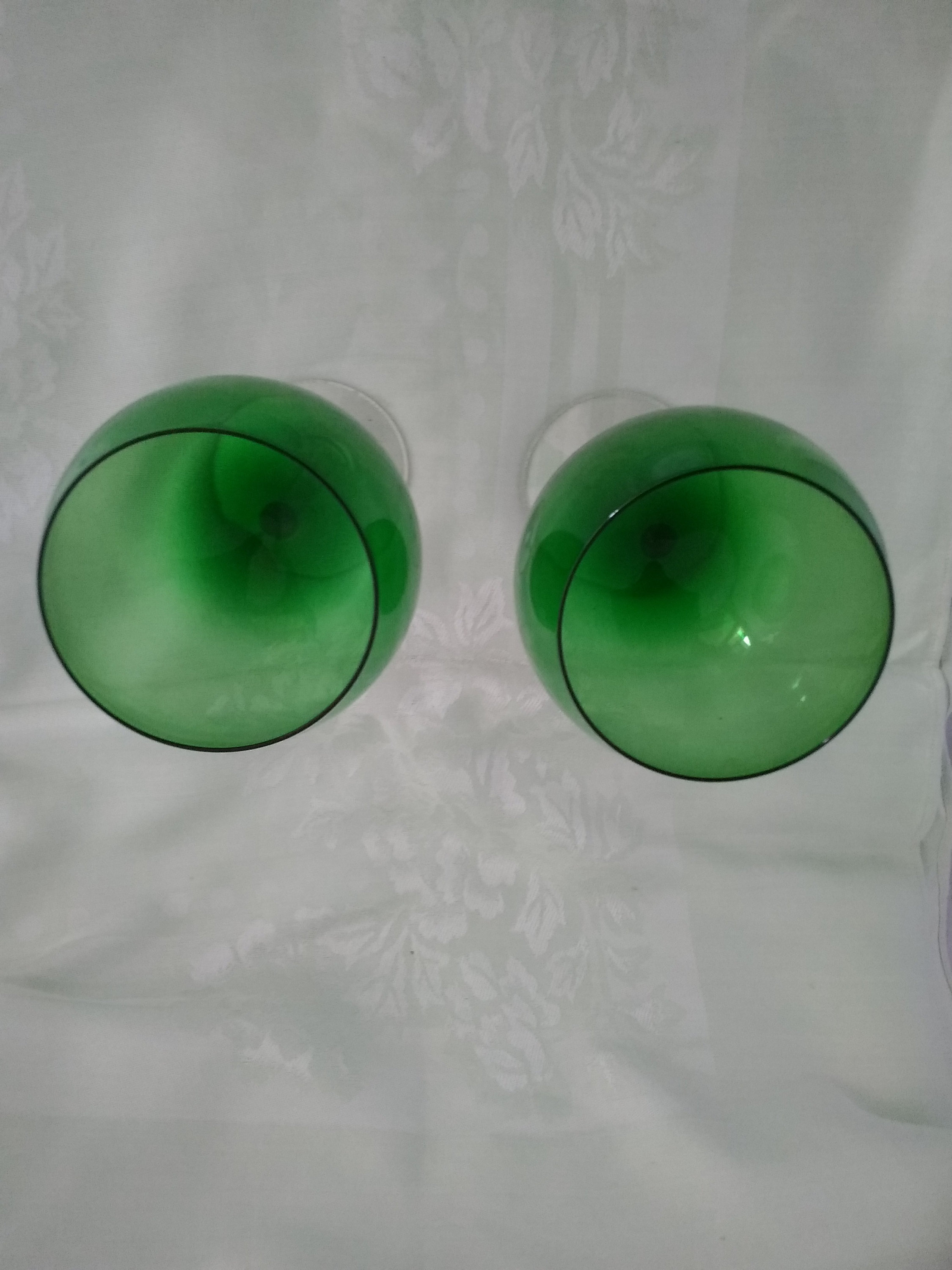 Set of 2 Tall Stemmed Goblet in a Large Emerald Green 16oz - Etsy