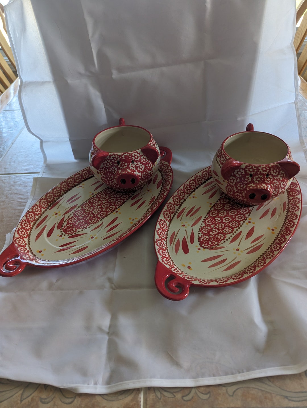 Old World Pattern Temptations Presentable Ovenware by Tara, Featuring 2 ...