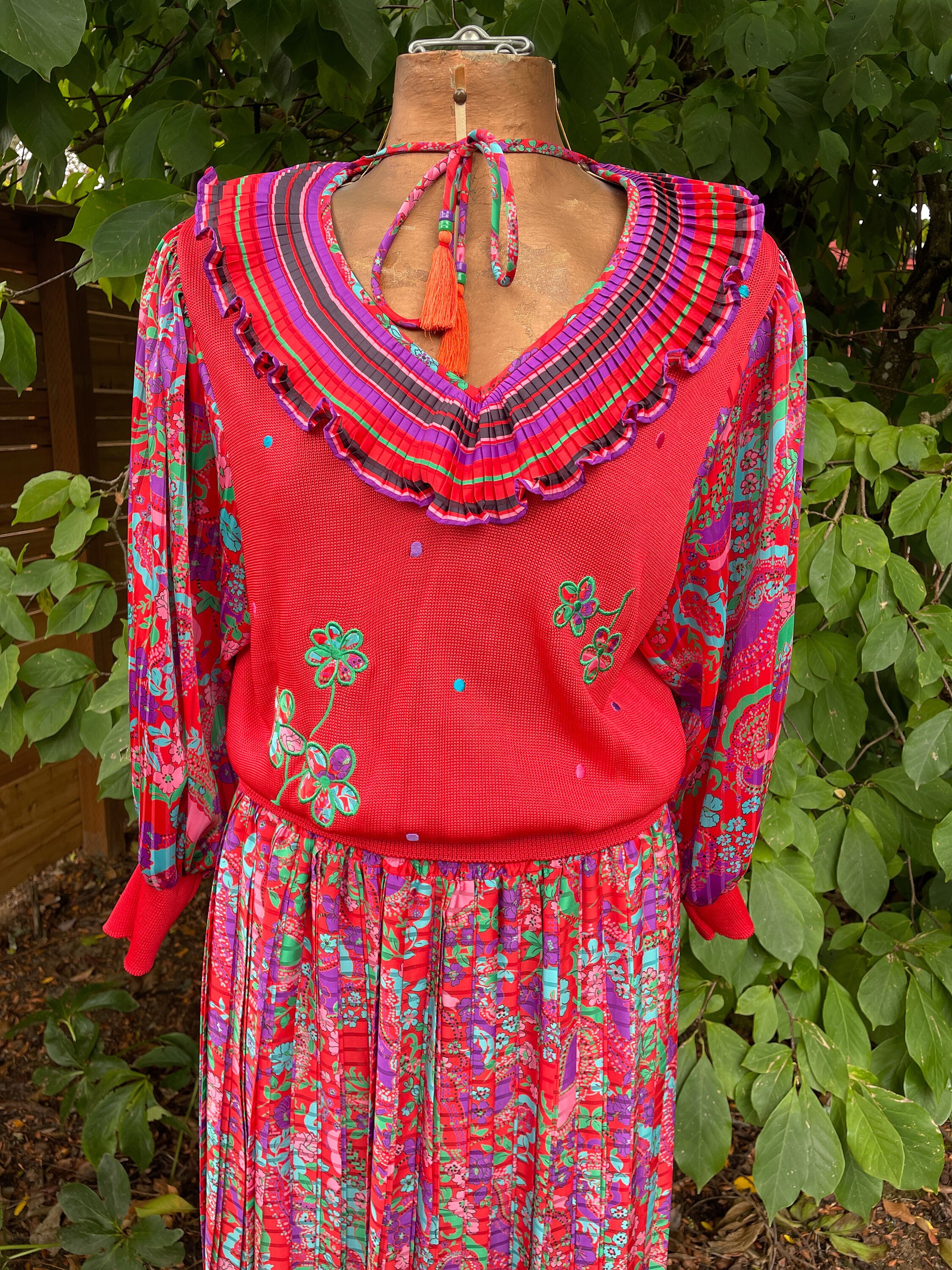 1980s Diane Freis Georgette Red Floral Two Piece Top and Skirt Set ...