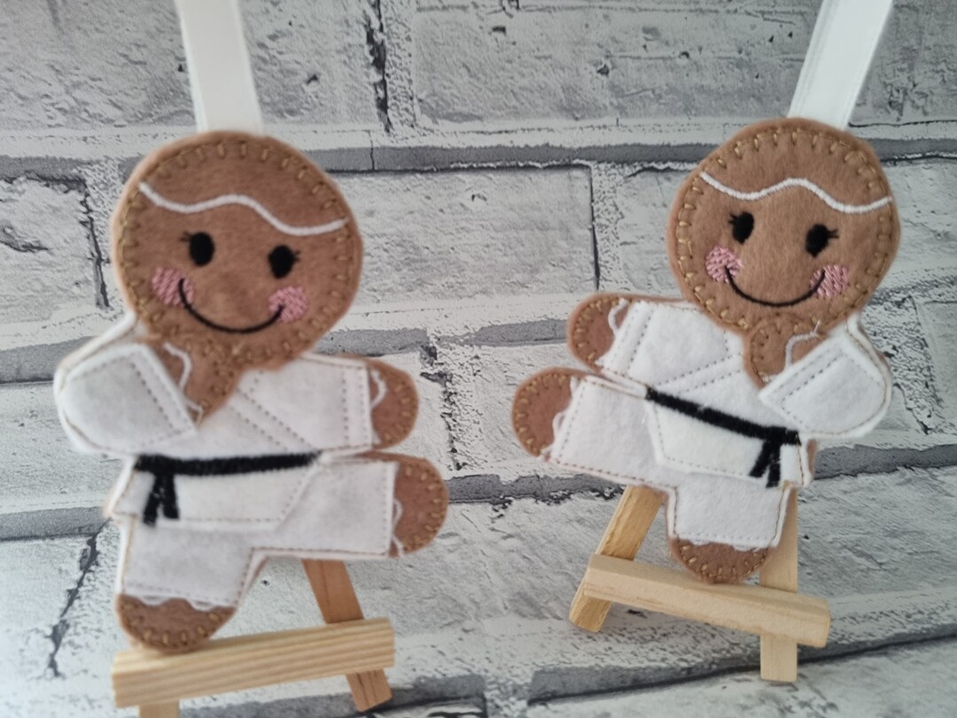 Karate, Martial Arts, Gingerbread Man, Christmas, Hanger, Gift Secret ...