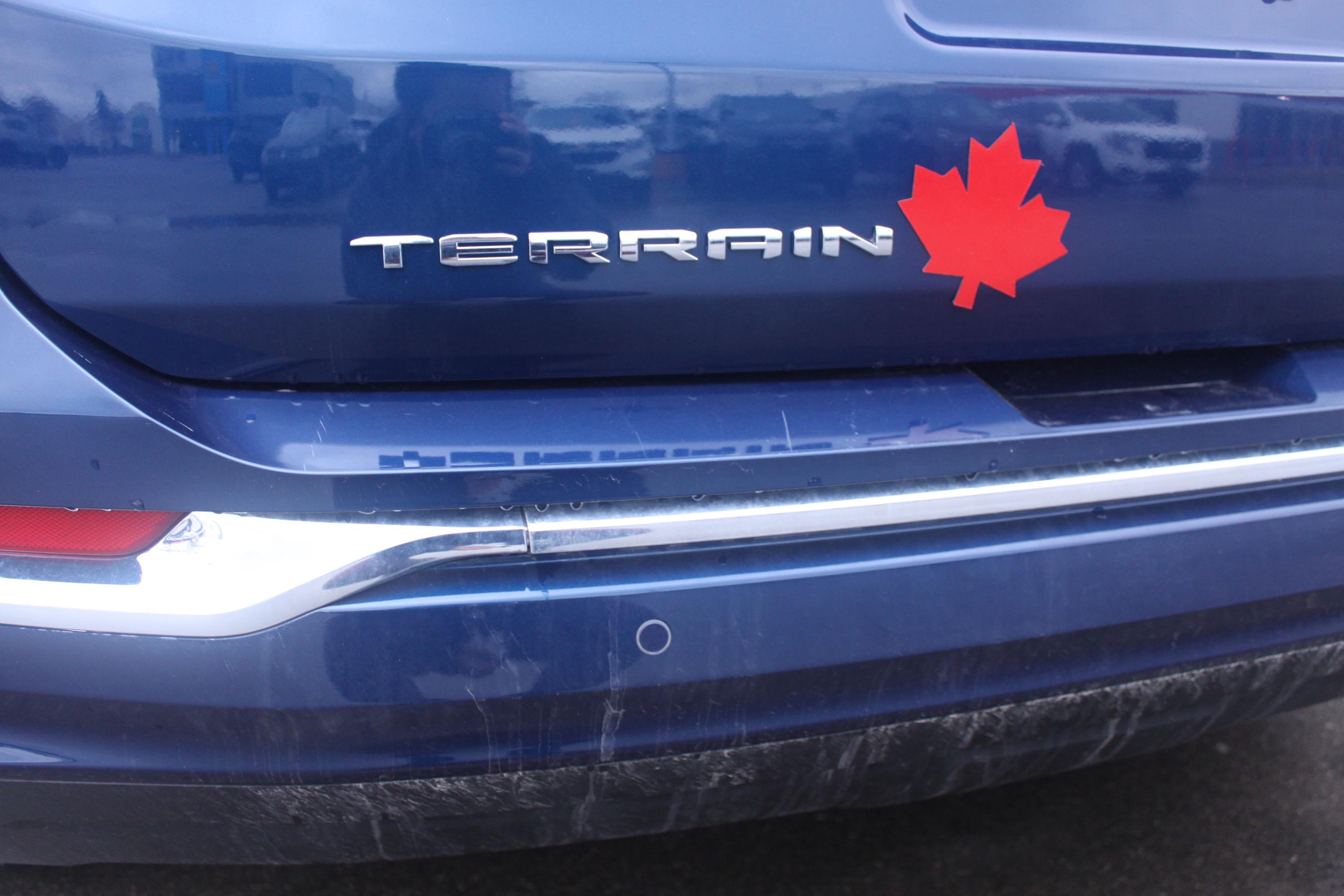 Red Maple Leaf Car Magnet: Weatherproof Canada Auto Decal - Etsy