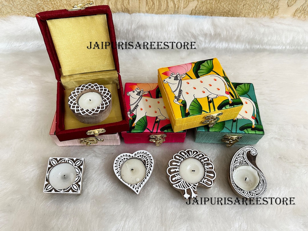 1-100 Pcs Diwali Gifts Pichwai Cow Box & Wooden Handmade Candle Holder ...