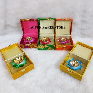 1-100 Pcs Diwali Gifts Lotus Diya Mango Print Box Puja Favors ...