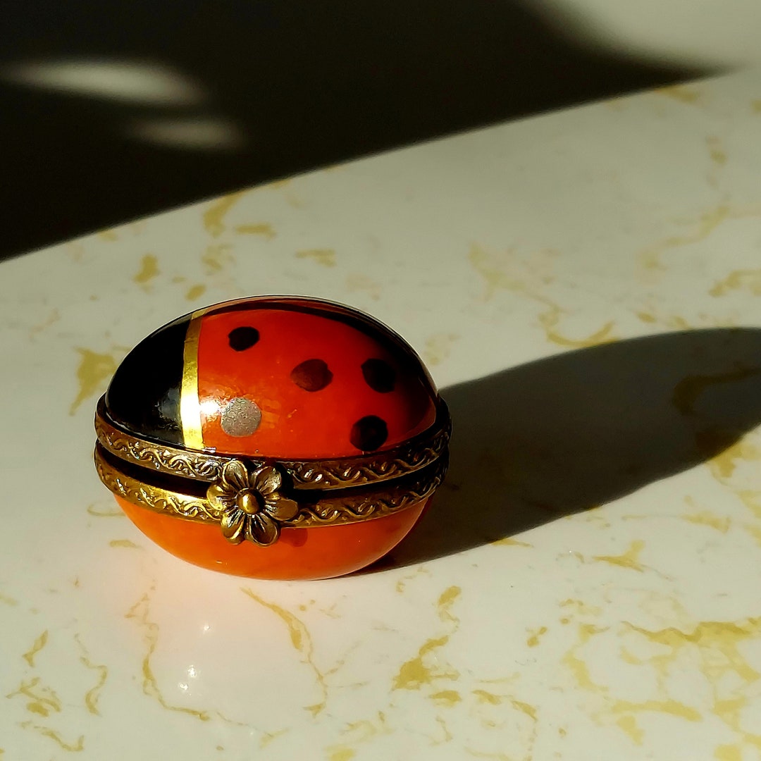 Vintage Limoges France Ladybug Porcelain Box Peint Main Handpainted ...