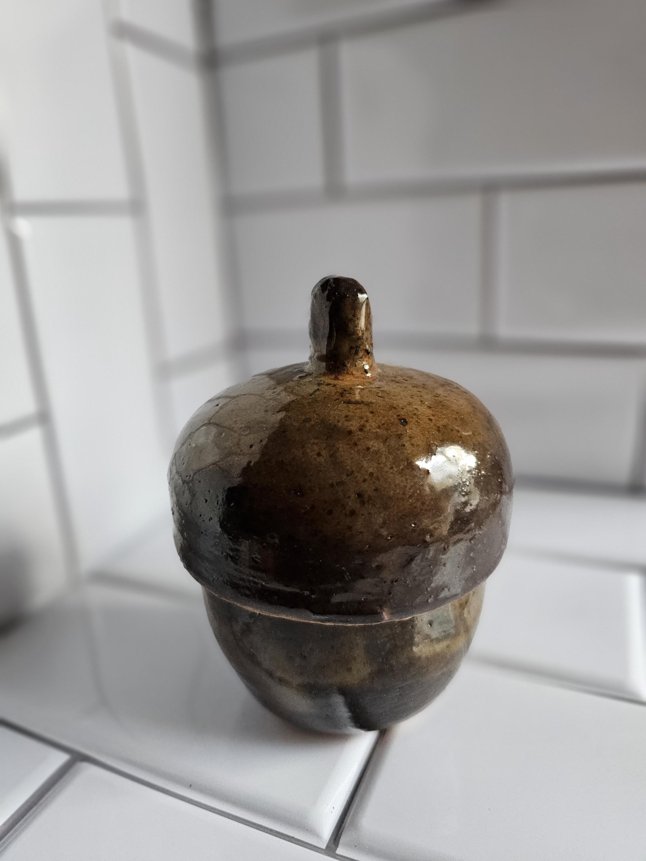 Small Acorn Container - Etsy