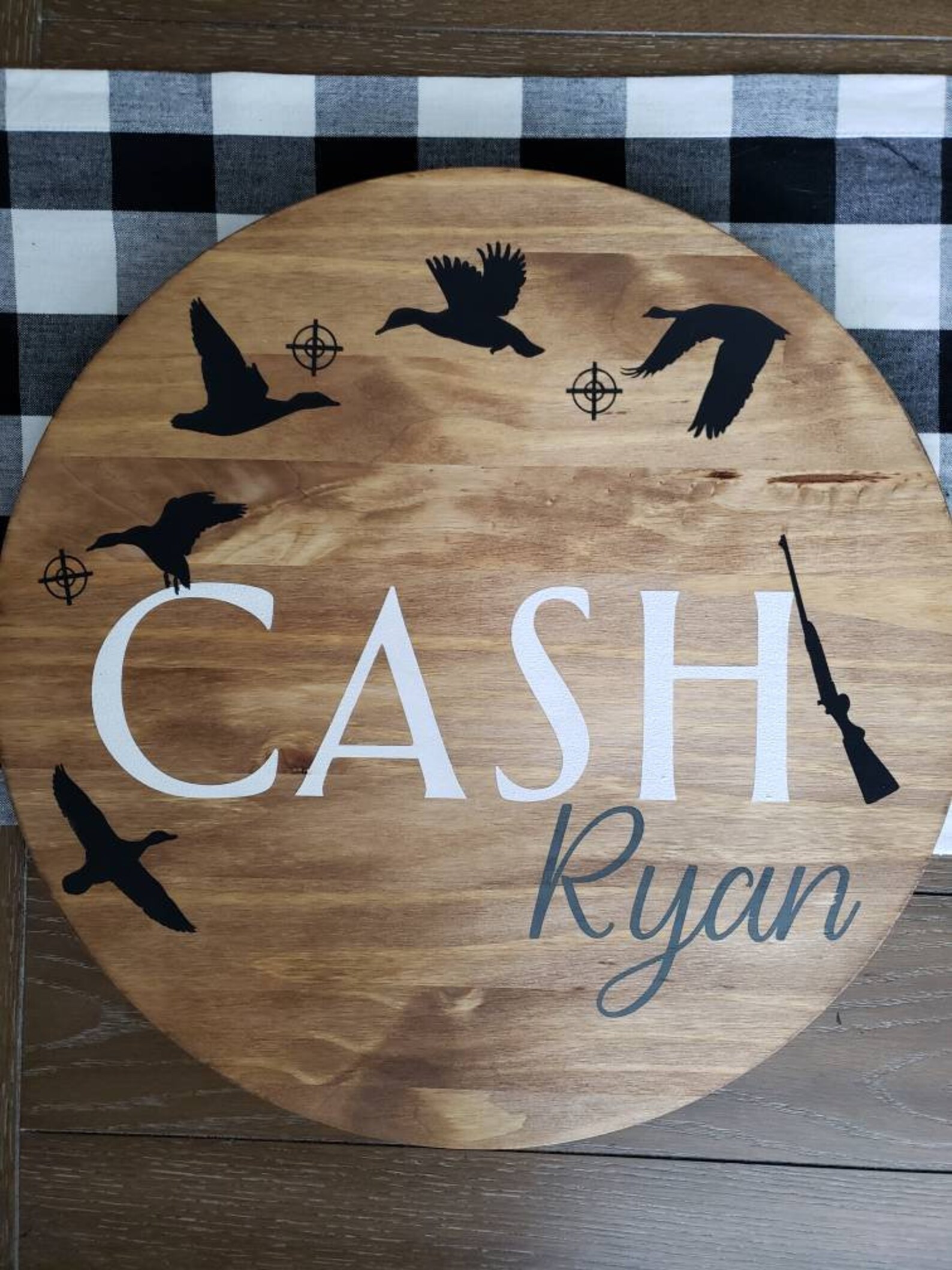 Round Wood Custom Name Sign/ Duck Hunting Theme Sign/ Nursery - Etsy
