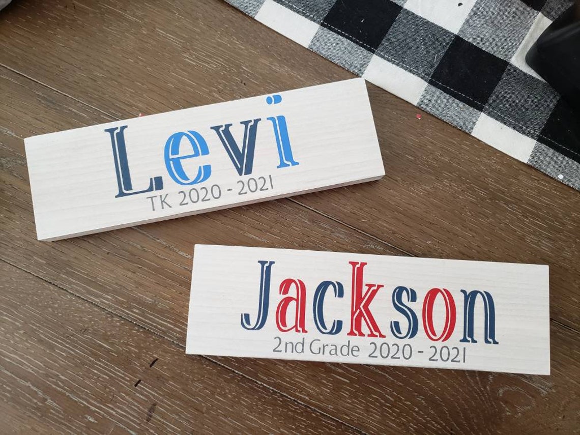 Custom name plate/ Kids desk name plate/Distance | Etsy