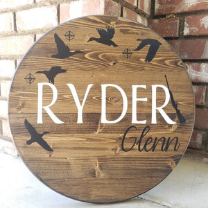 Round Wood Custom Name Sign/ Duck Hunting Theme Sign/ Nursery Wood Name ...