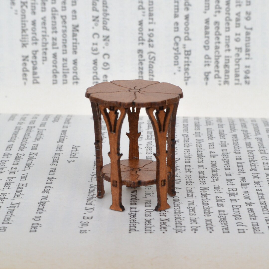 Poppy Table - Dollshouse Miniature 1:24 Kit - Etsy