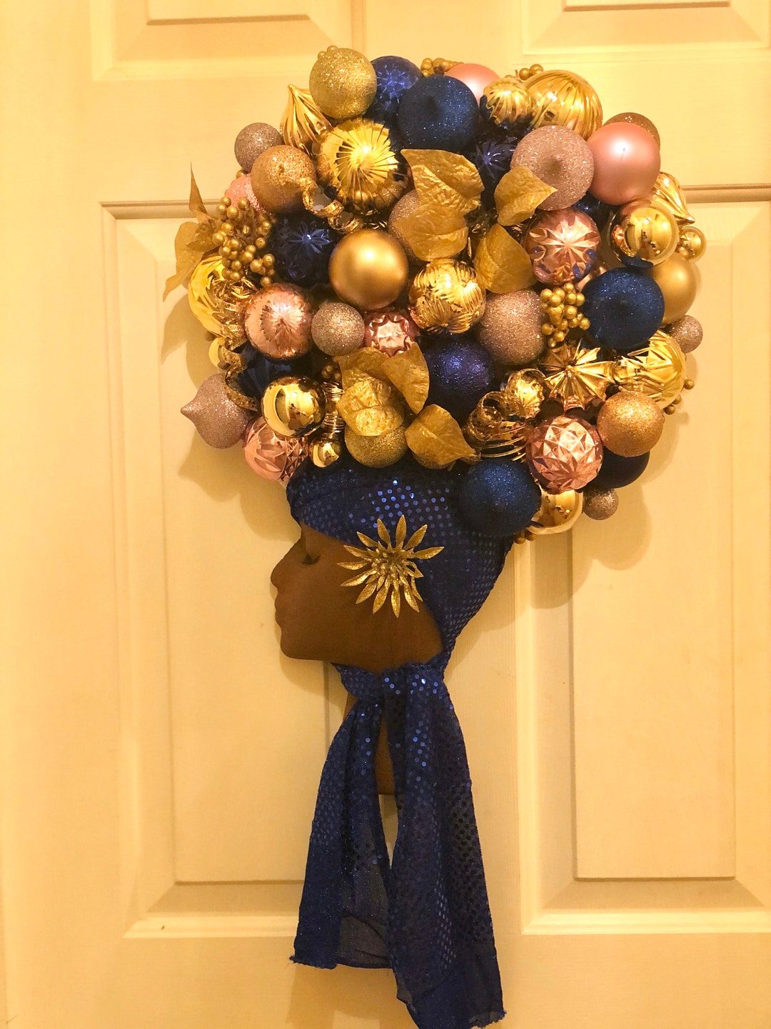 Shatterproof Ornament Queen Wreath, Handmade Royal Decor (23x15x4) - Etsy