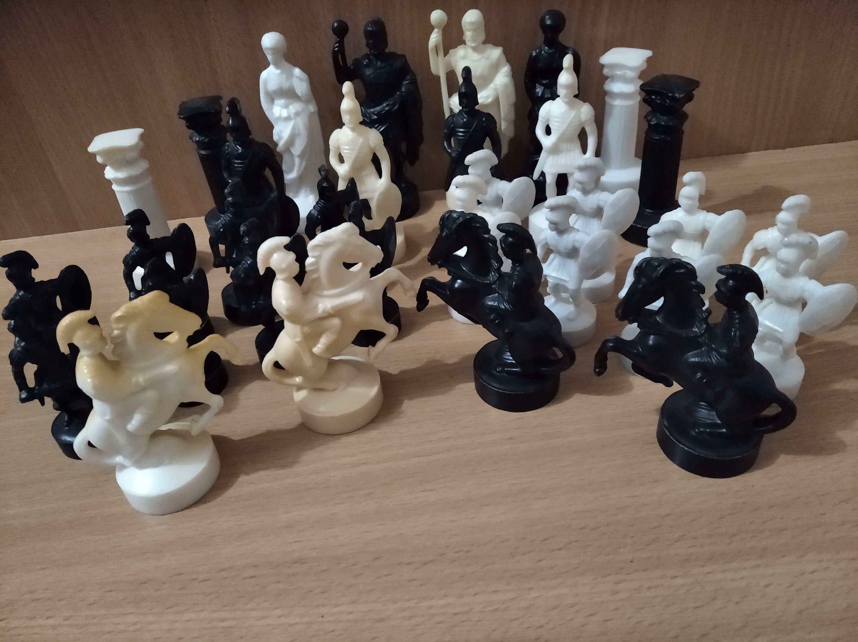 Roman soldiers chess. Gift Chess. Romans chessmen. Roman | Etsy