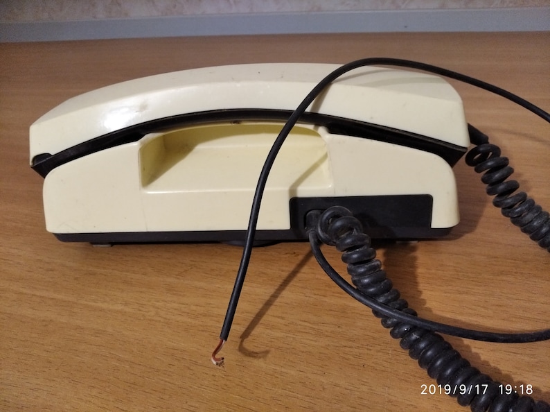 Vintage USSR Landline Phone, Soviet Era Telephone, VEF TA-12 - Etsy
