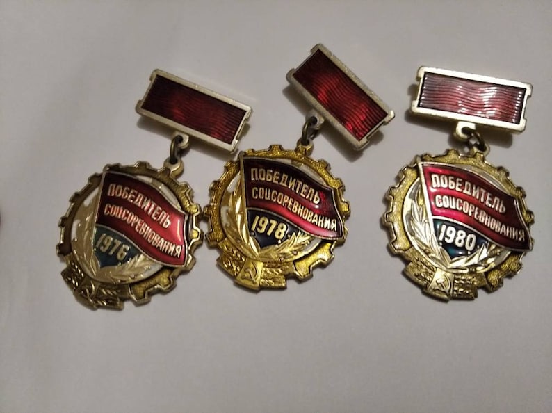 Soviet Badges Winner of the Socialist Competition - Etsy