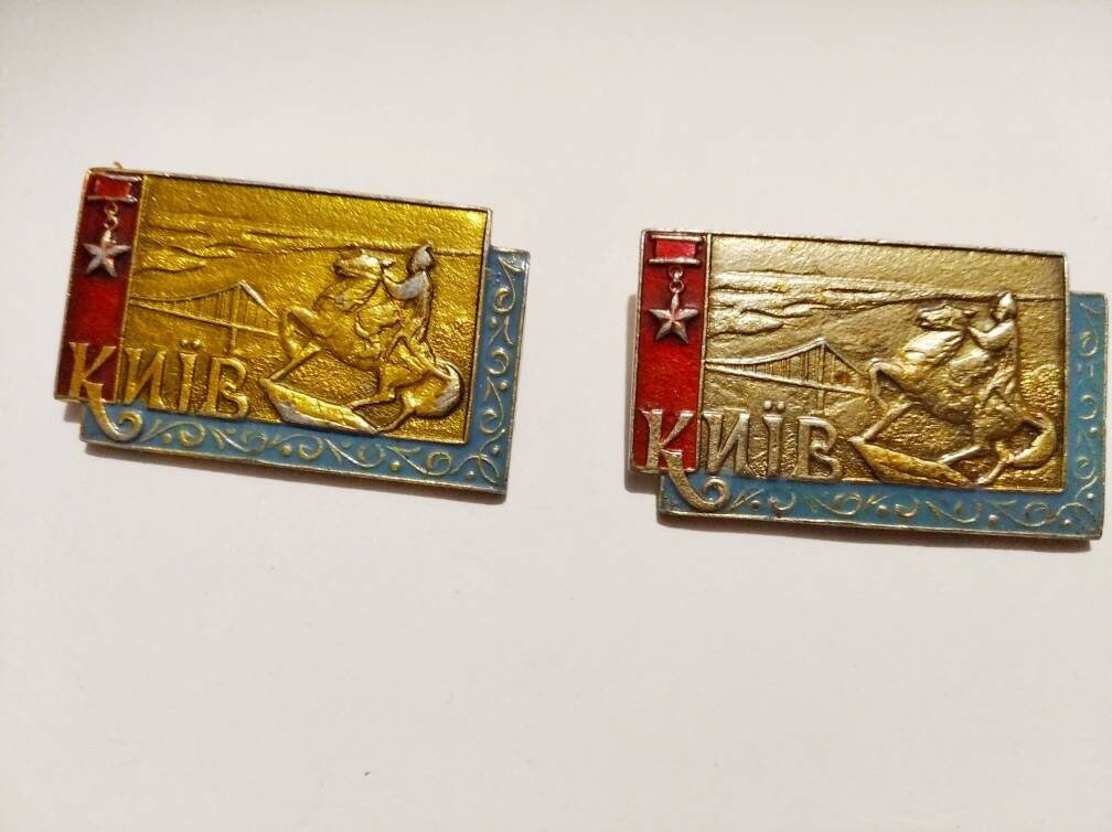 Ukrainian Badge Kyiv Monument To - Etsy