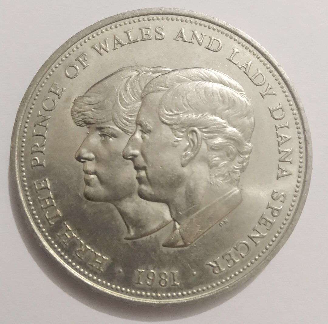 British Vintage Big Coin - Etsy