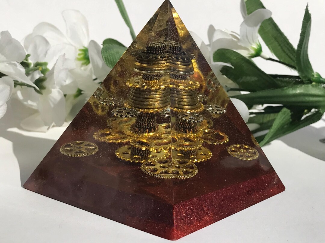 Gear Sculpture Pyramid Paperweight – Steampunk Desk Accessory - Etsy