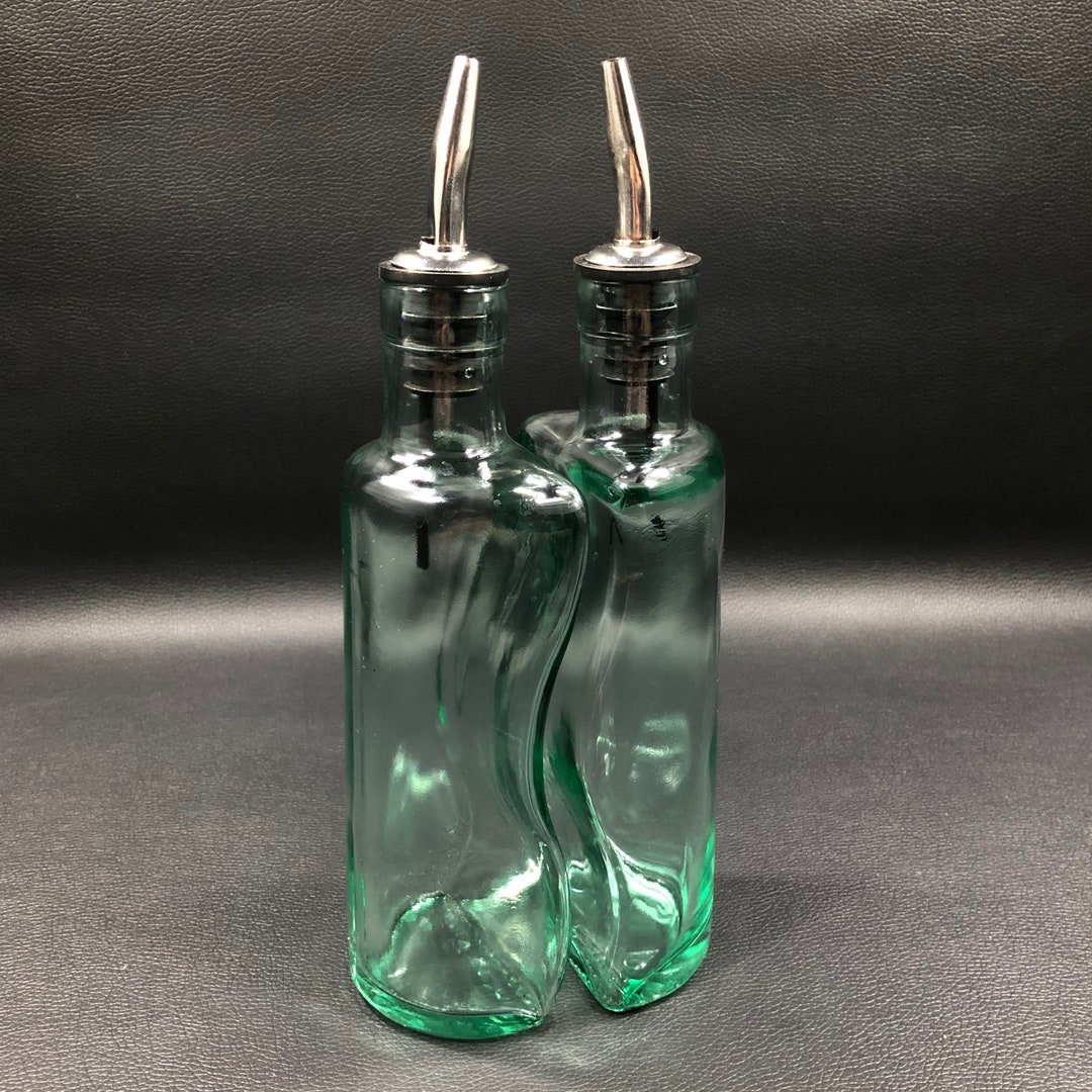 Nesting VINEGAR & OIL CRUETS by Vetreria Etrusca, Italy Curved Green ...