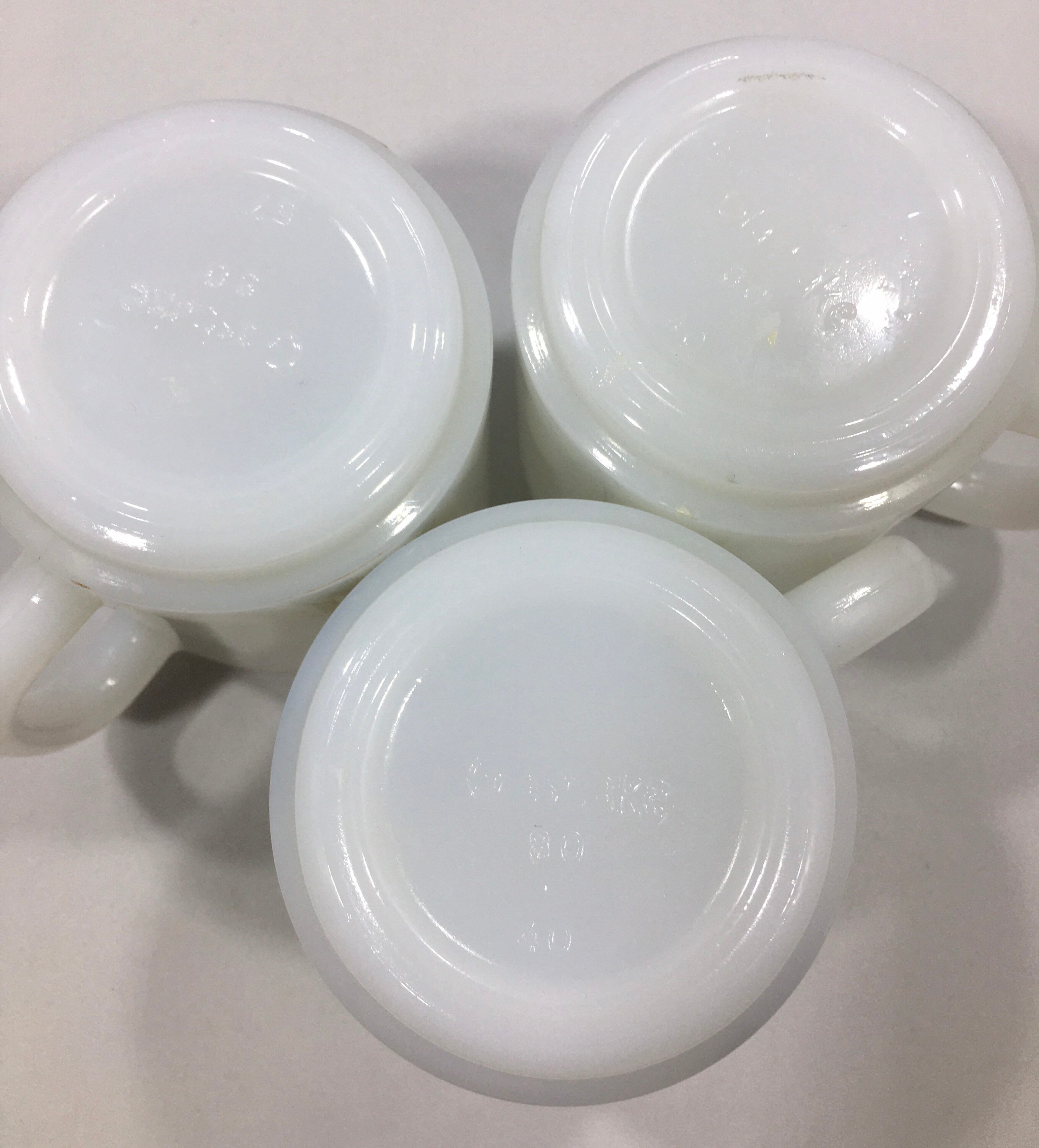 GLASBAKE MILK GLASS Coffee Mugs 2 White / 1 White With Daisy - Etsy UK