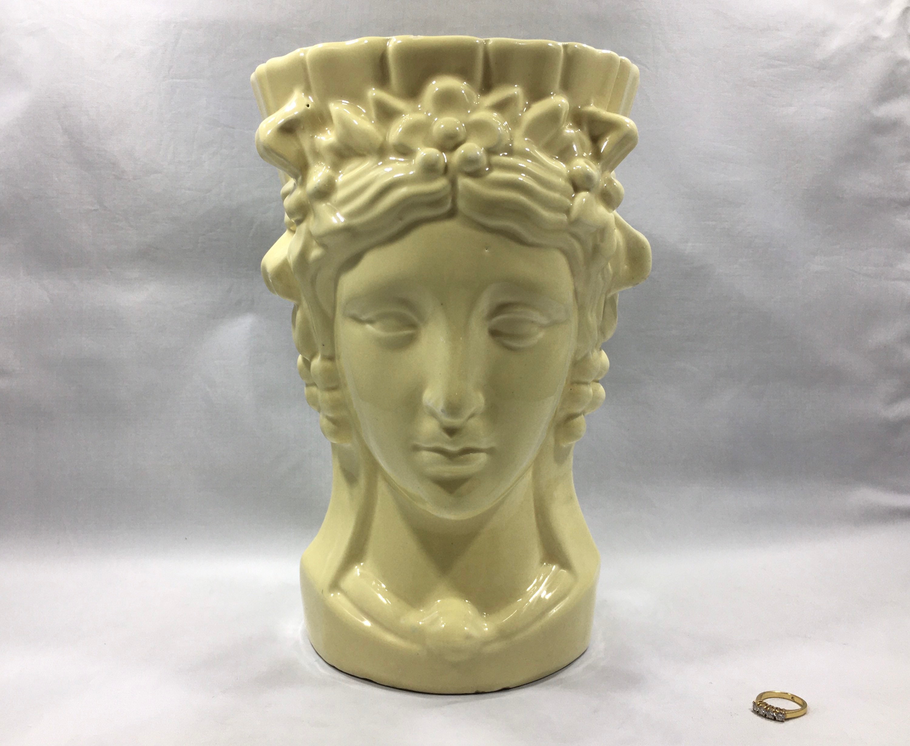 HISPANIA C.H GODDESS VASE Made in Spain 10 Pale Yellow - Etsy
