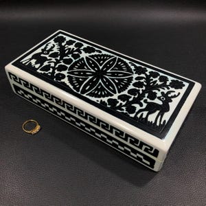 Mexican OLINALA GUERRERO LACQUERWARE Box W/ Flower & Deer Design Black ...