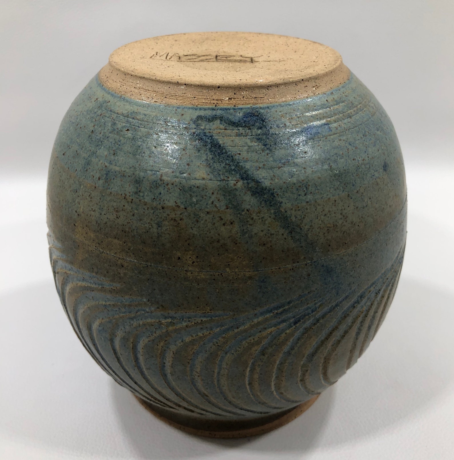 Massey Signed CARVED STONEWARE VASE Art Deco Style 7" ~ Round Wheel ...