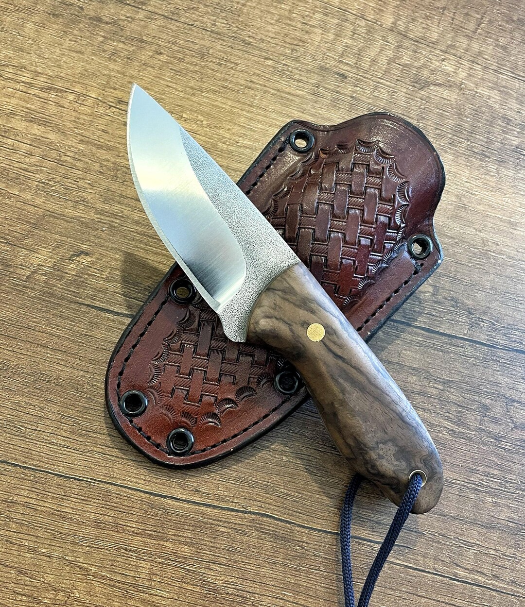 Small Hunting Knife N690 Steel & Walnut Wood Handle - Blacksmith Made ...