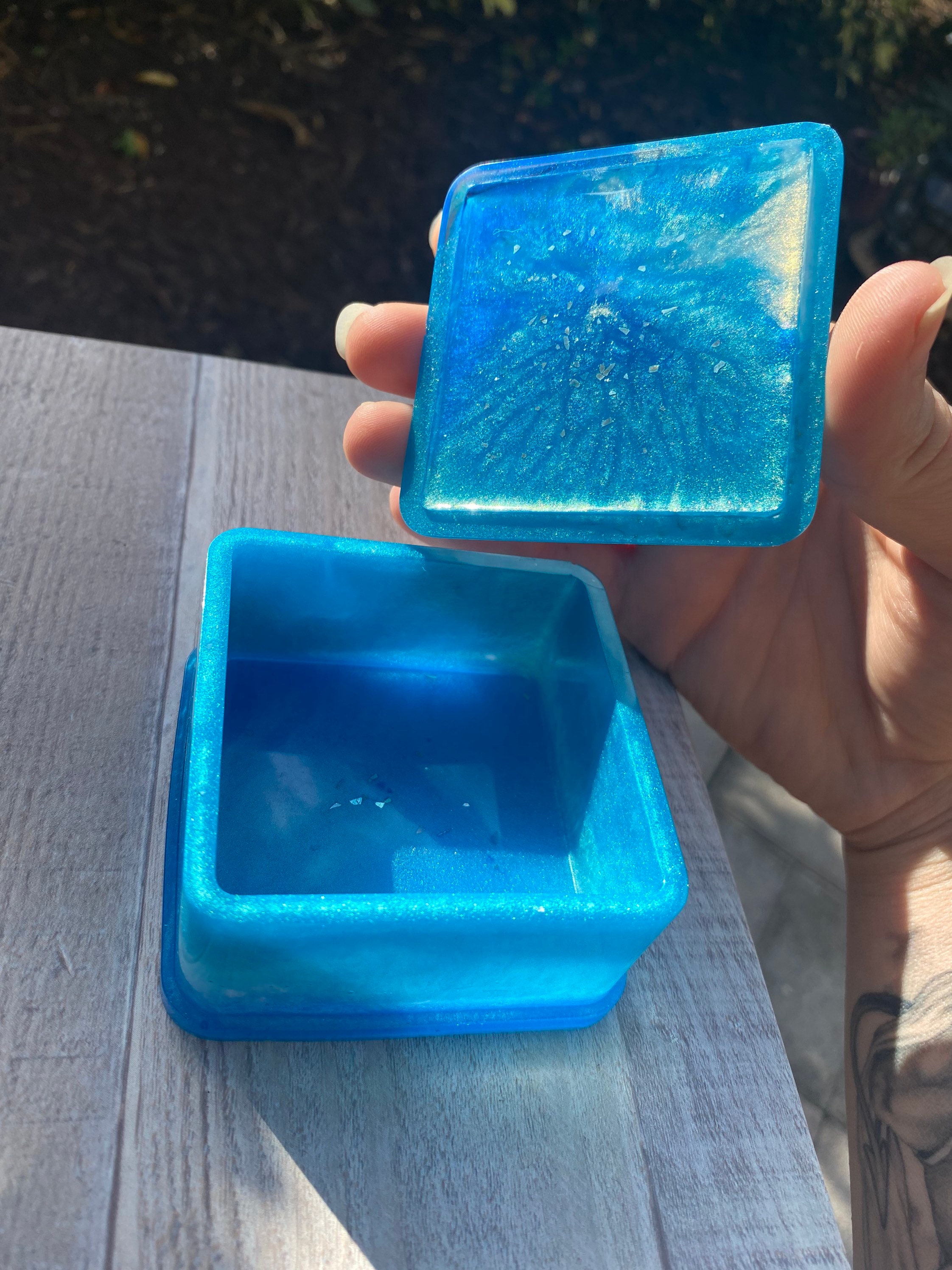 Handcrafted Jewelry Box, Square Shape Epoxy Resin Jewelry Box With Lid ...