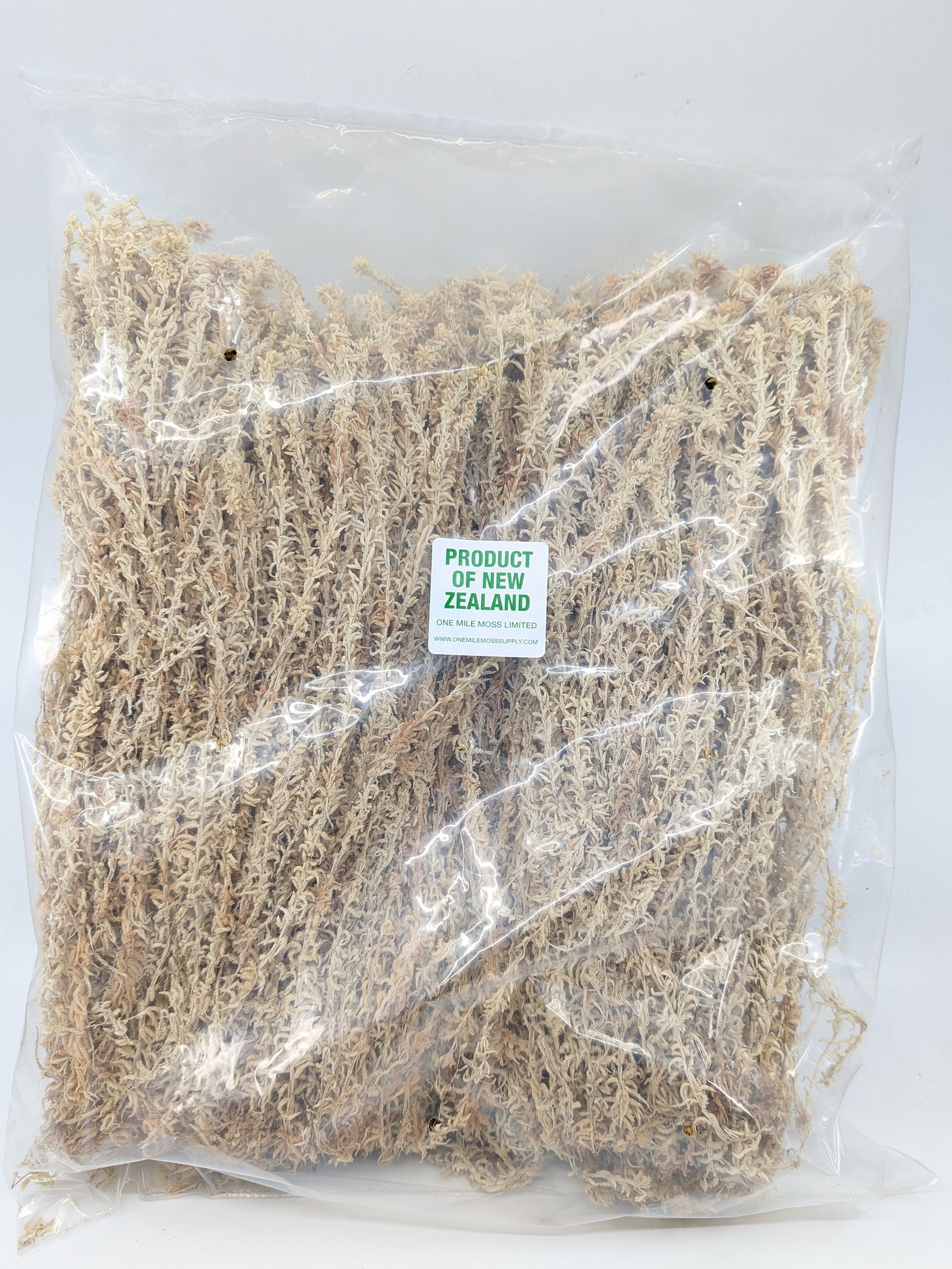 One Mile Moss Premium 100g Strand 40 New Zealand Sphagnum Moss - 40 ...