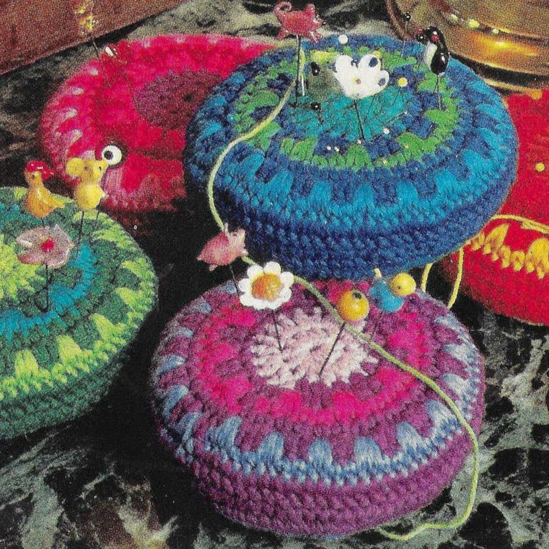 Vintage Pincushion - Etsy