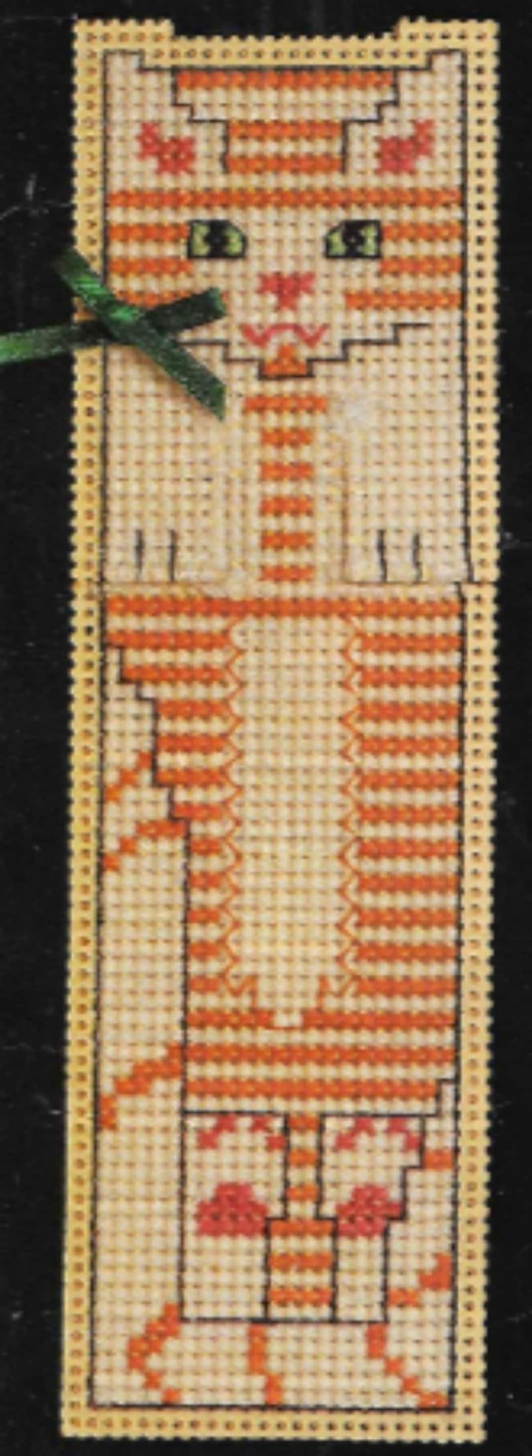 Cat, Bookworm Perforated Paper Bookmark Cross Stitch Pattern PDF - Etsy