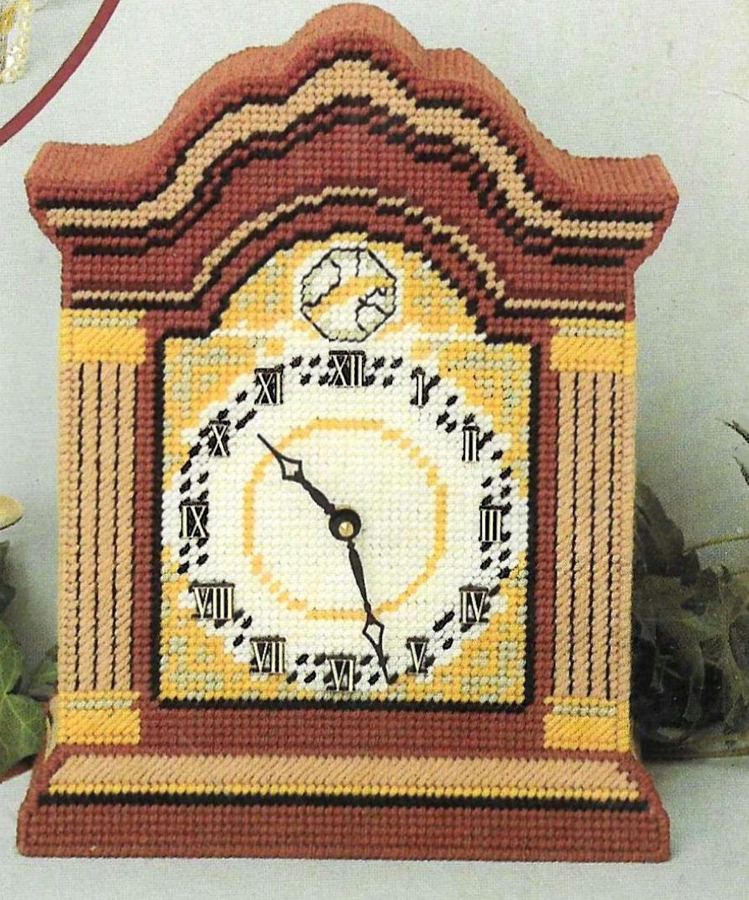 Traditional Mantel Clock Plastic Canvas PDF - Etsy