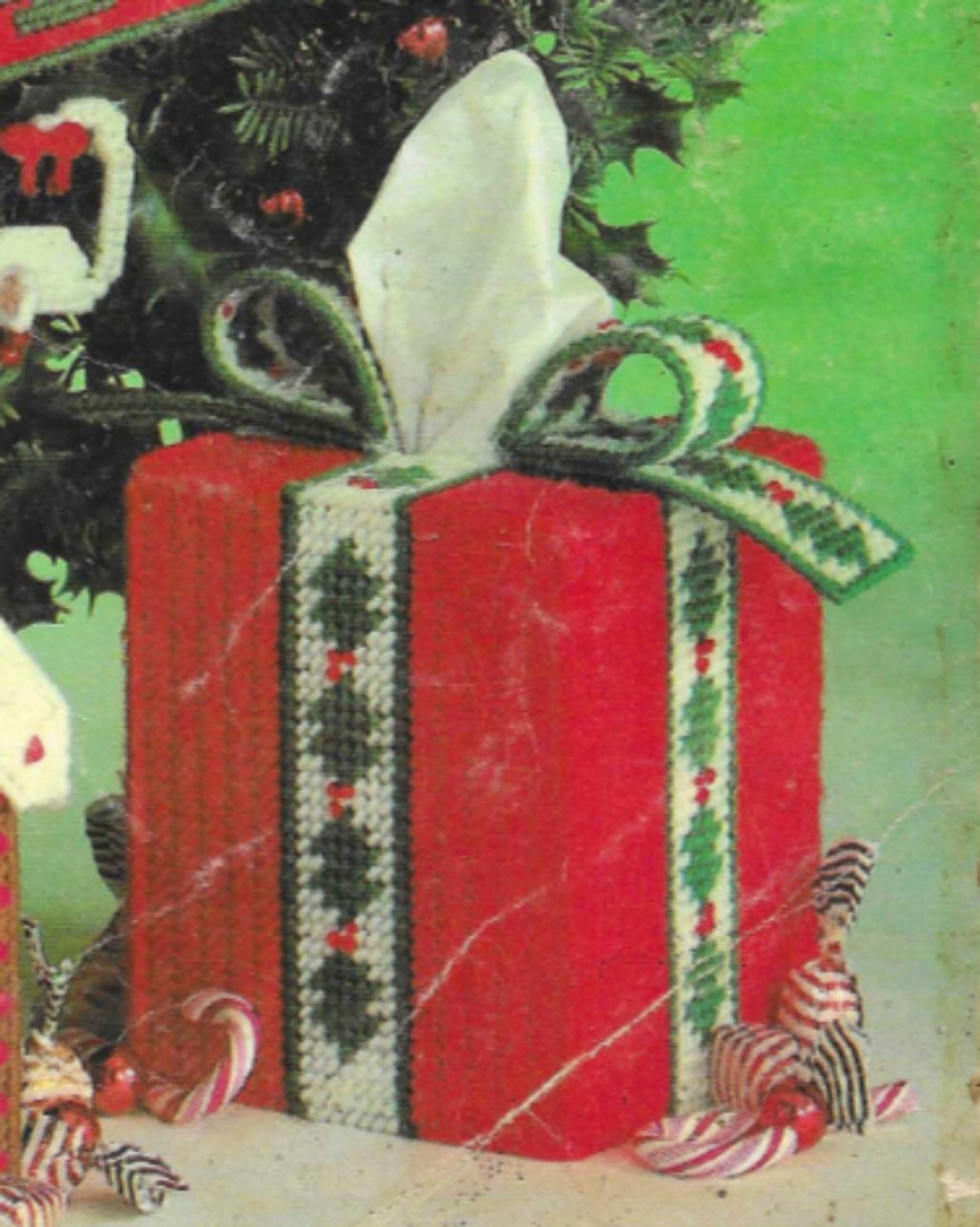 20 More Christmas Projects for Plastic Canvas PDF - Etsy