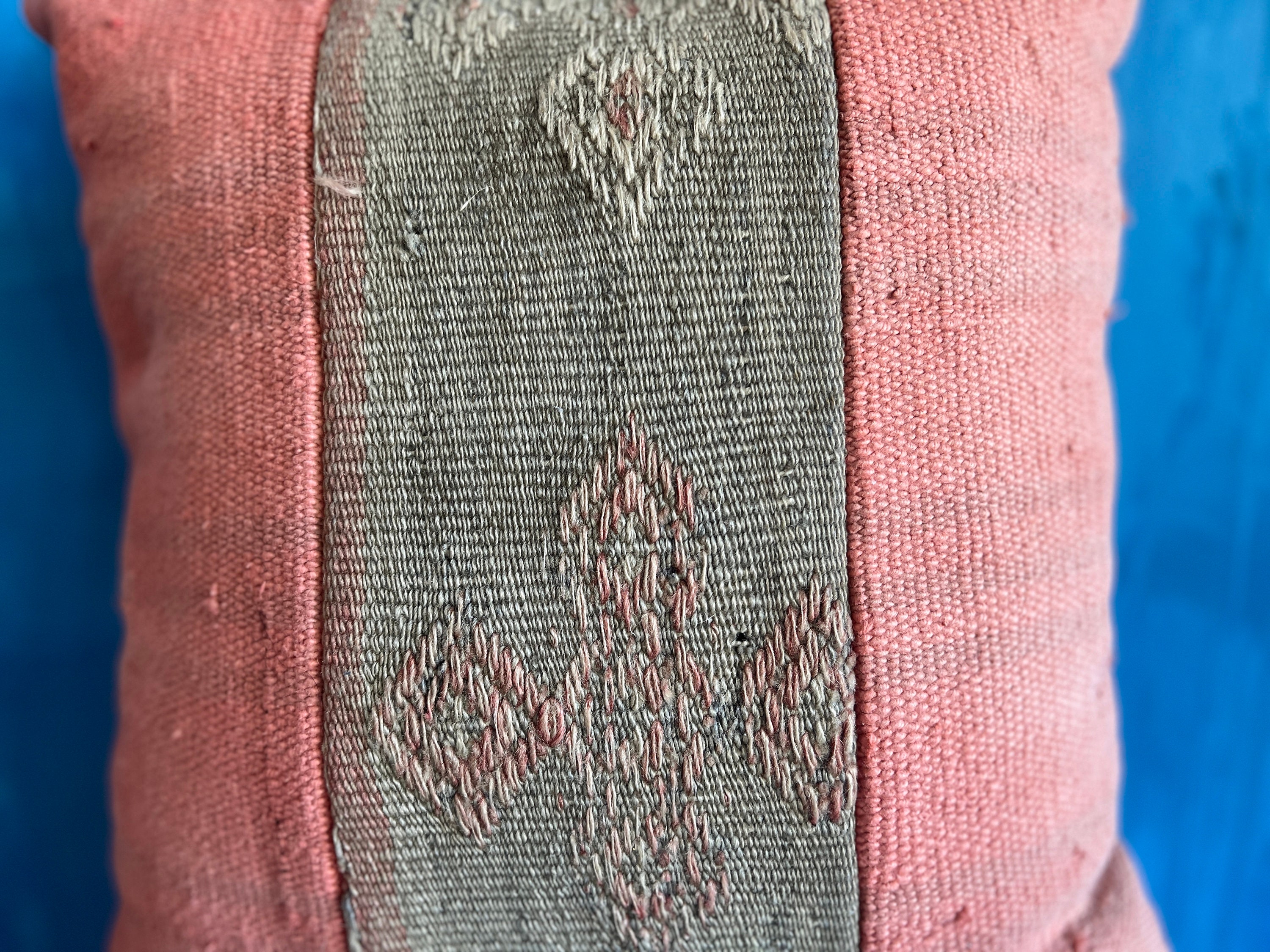 Pull&Thread - Pillows